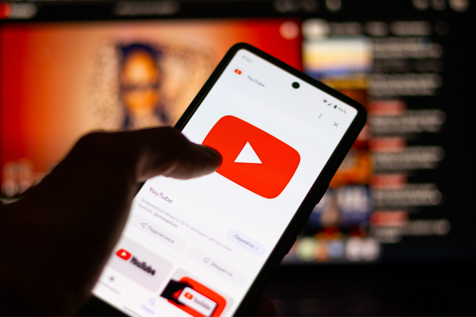 【初心者必見】YouTubeバナー作成の方法とおすすめツール3選 | 朝日放送グループがSNS支援、動画支援「ASAHIメソッド」